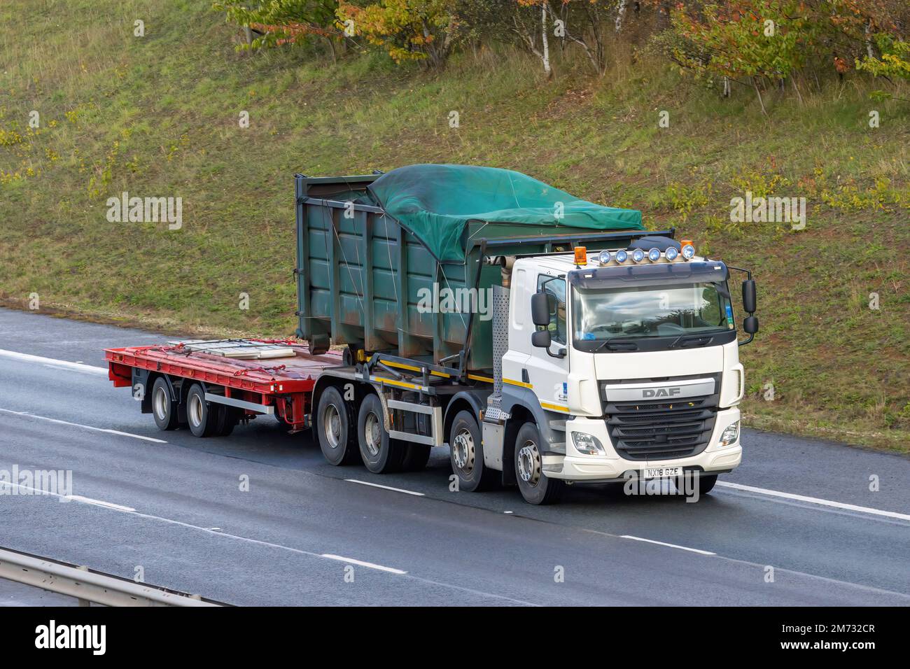 Daf cf truck hi-res stock photography and images - Alamy
