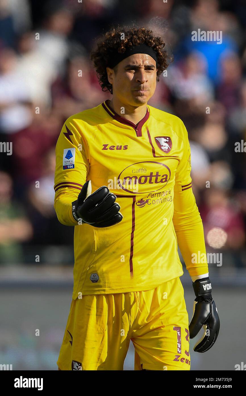 SALERNO, ITALY - JANUARY, 04: Guillermo Ochoa of US Salernitana in ...