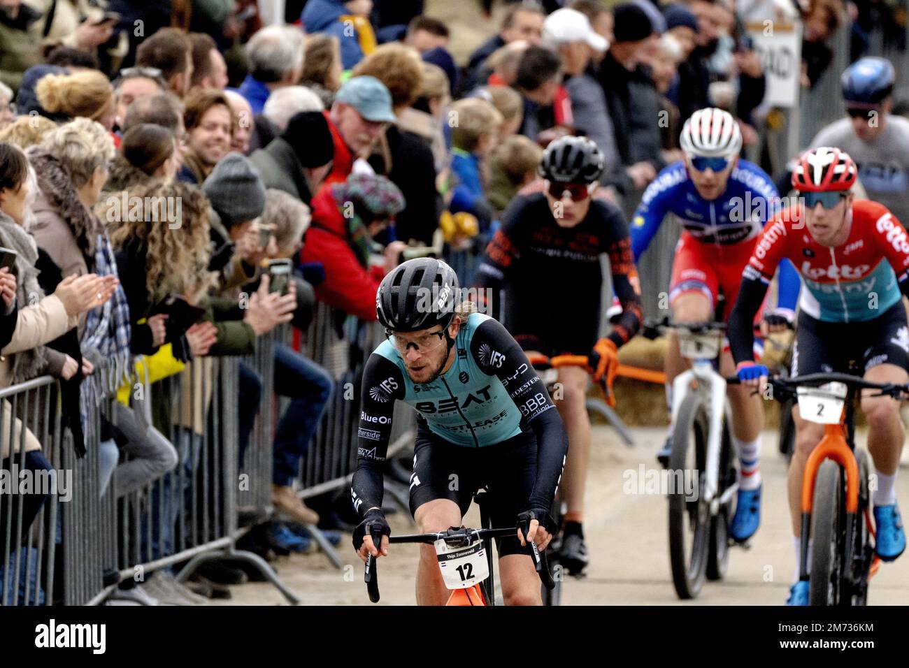 CASTRICUM AAN ZEE - Participant Thijs Zonneveld (12) on the beach ...