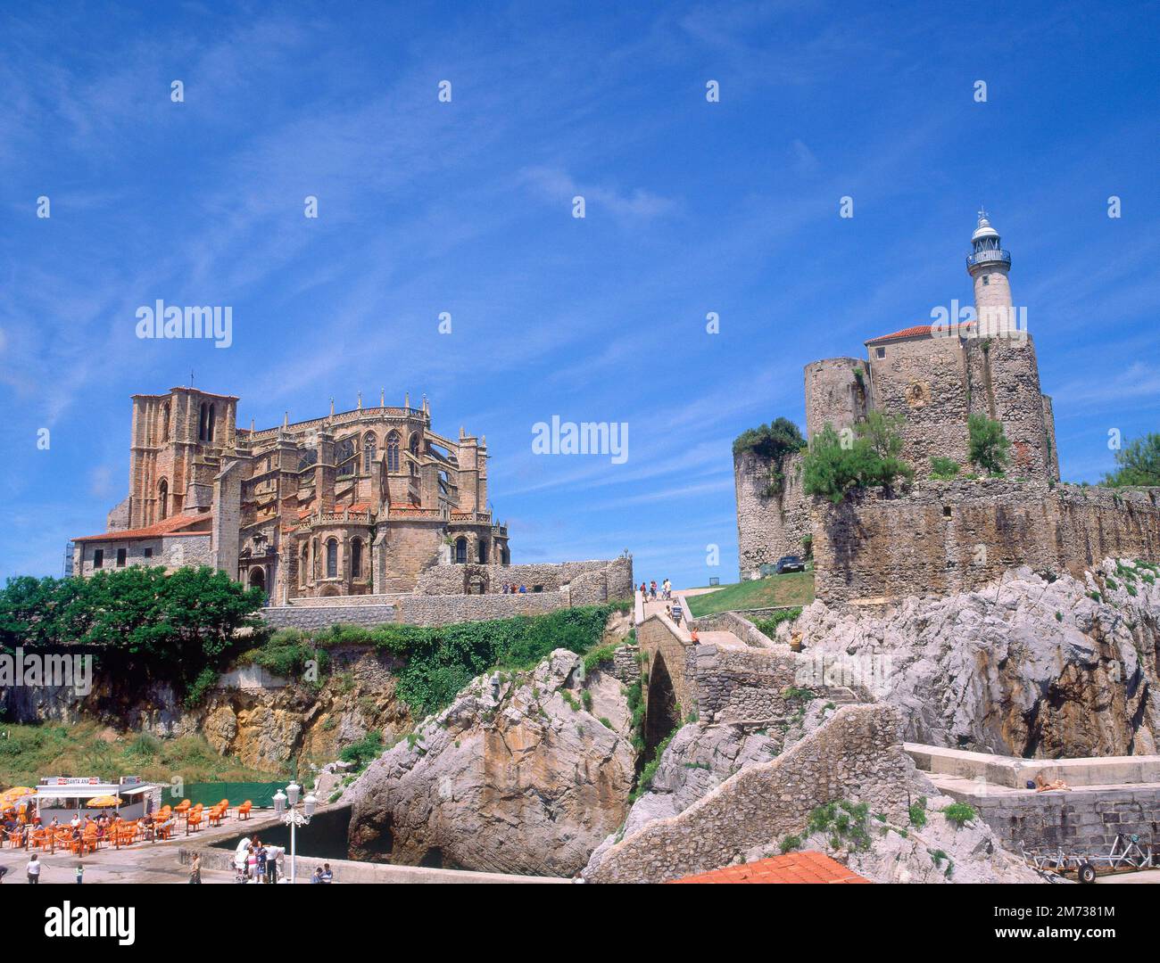 IGLESIA DE STA MARIA RUINAS DE LA IGLESIA DE S PEDRO CASTILLO-FARO Y ...