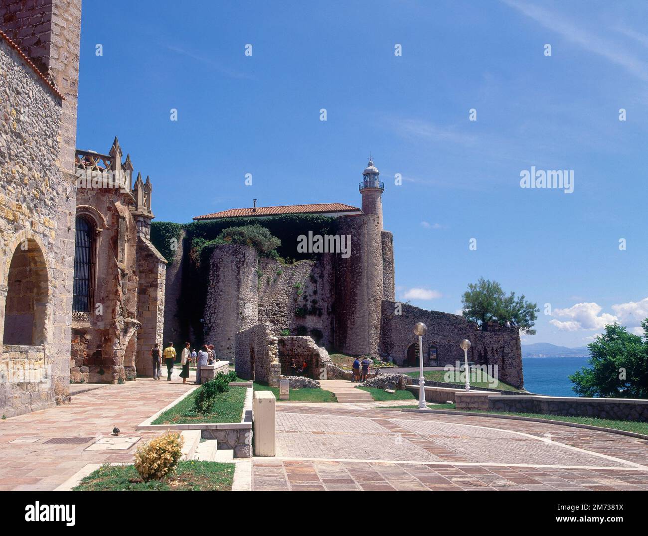 CONJUNTO ARQUITECTONICO - IGLESIA DE STA MARIA CASTILLO-FARO Y RUINAS ...