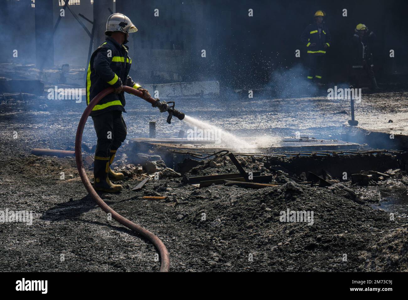 Supertanker base hi-res stock photography and images - Alamy