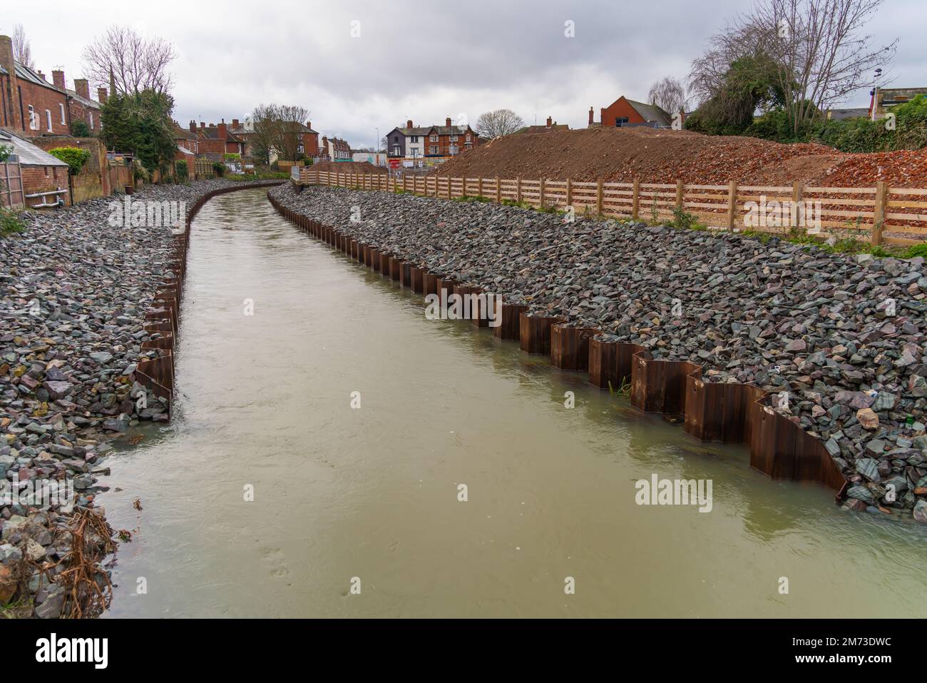 Sheet metal, piling, position, located in ground, supporting, river ...