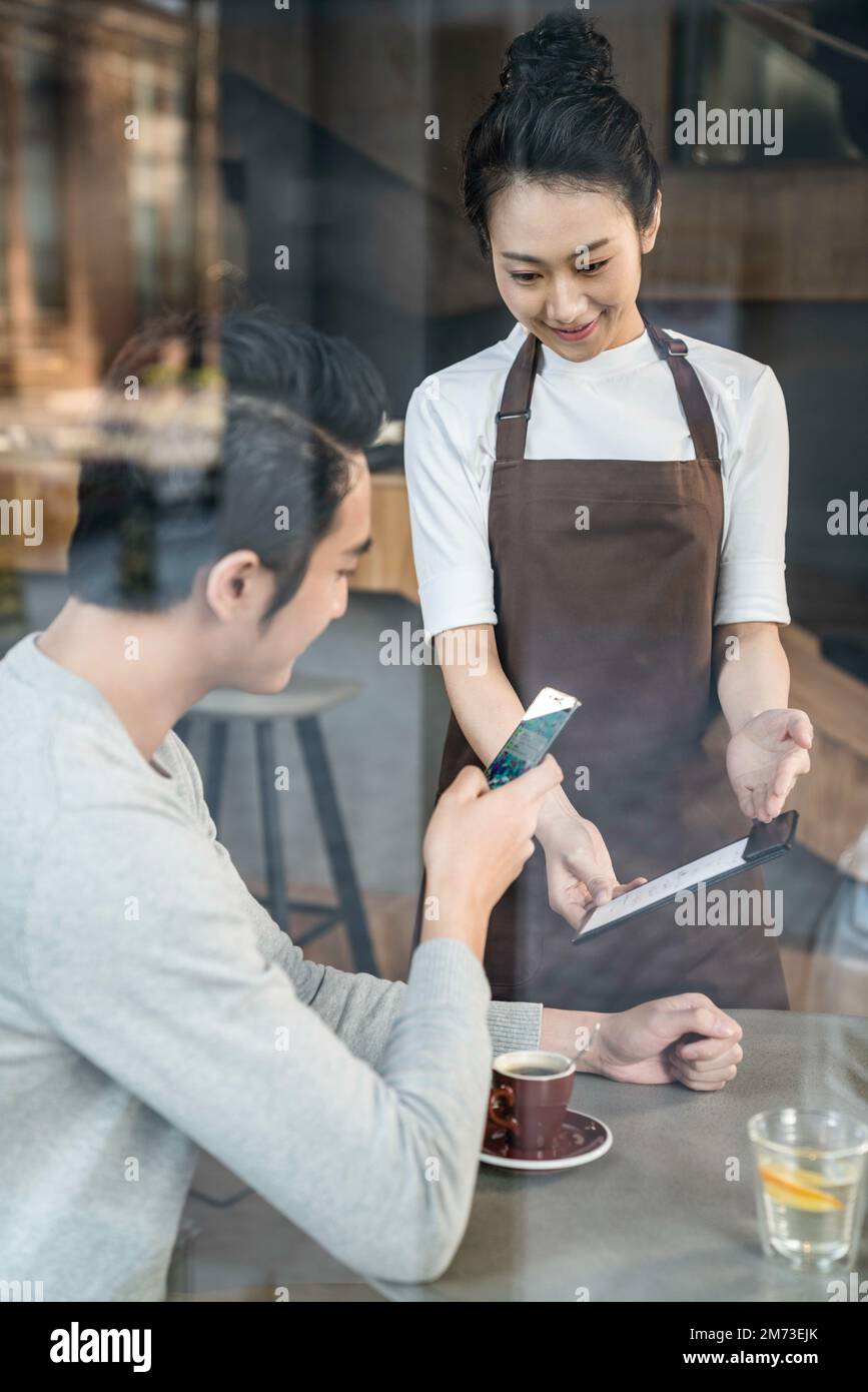The coffee shop service Stock Photo - Alamy