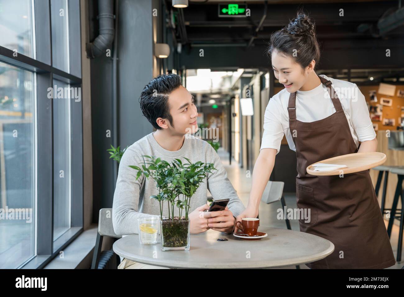 The coffee shop service Stock Photo - Alamy