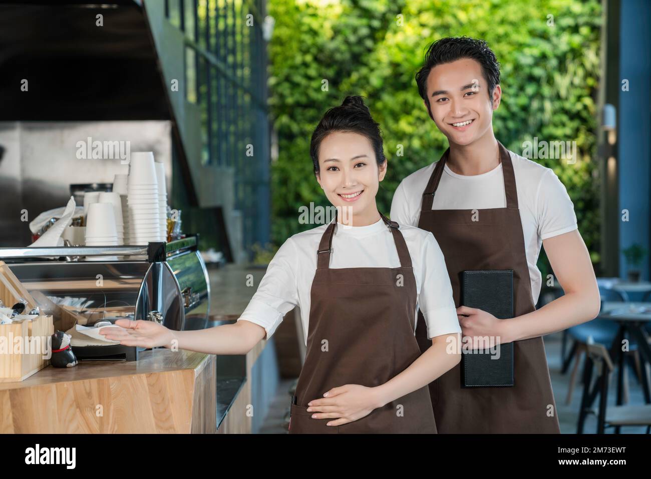 The coffee shop service Stock Photo - Alamy