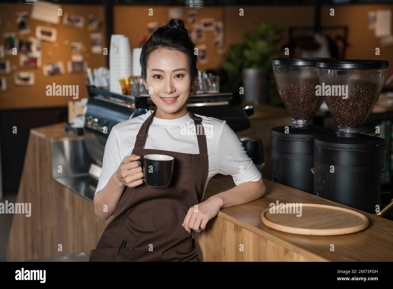 The coffee shop service Stock Photo - Alamy