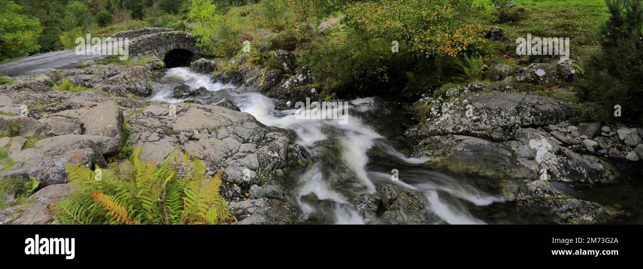 Autumn view over Ashness Bridge, Keswick town, Lake District National ...