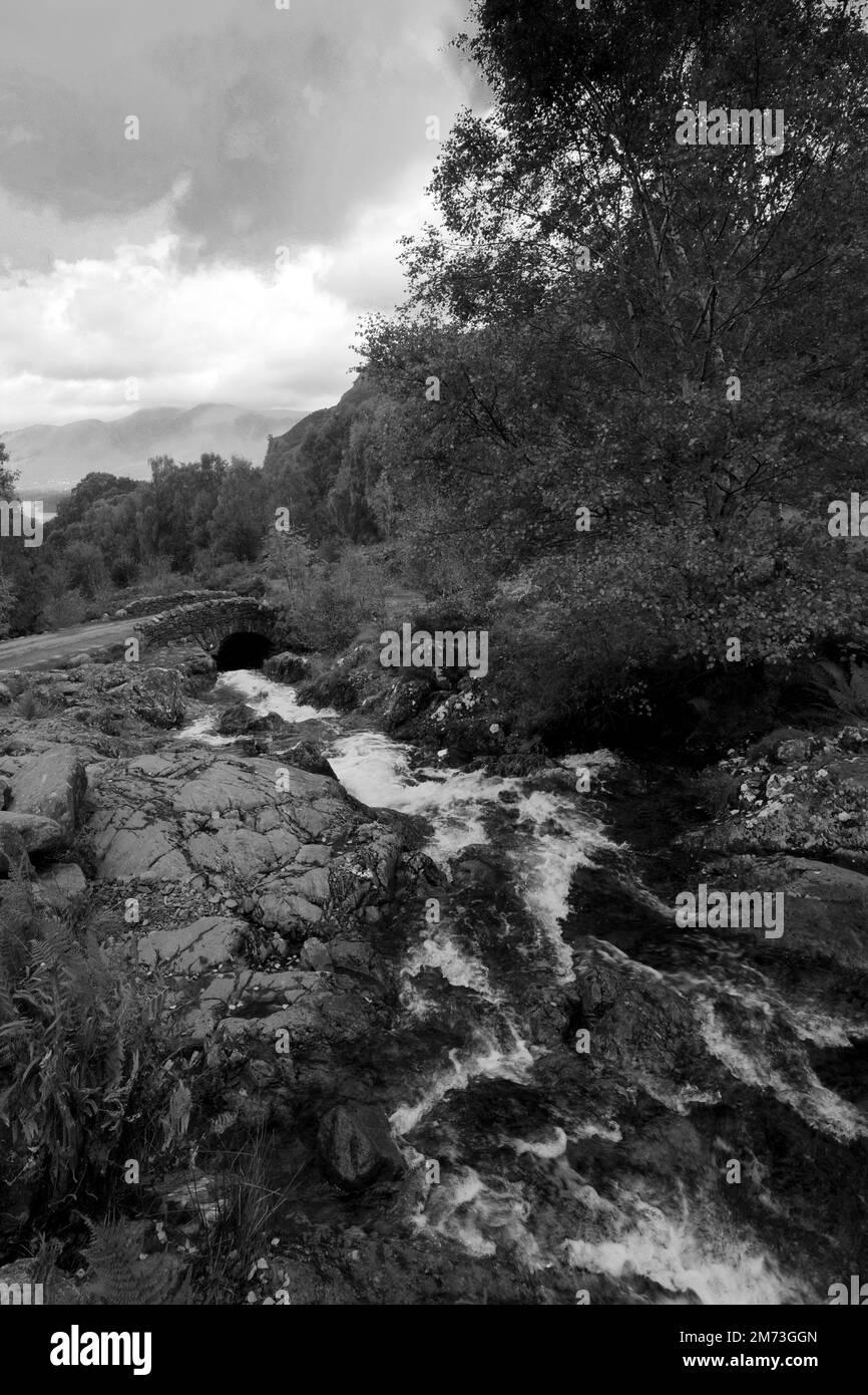 Autumn view over Ashness Bridge, Keswick town, Lake District National ...