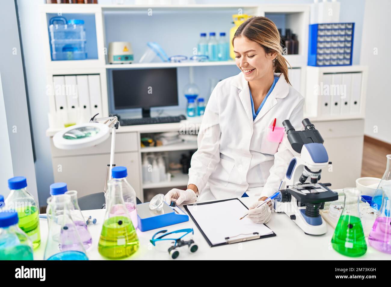 Lab diamond machine hi-res stock photography and images - Alamy