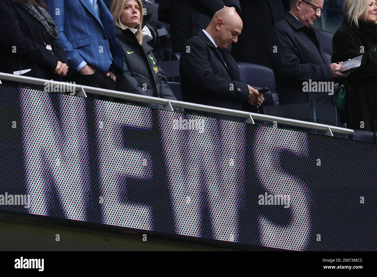 Fa cup board action football hi-res stock photography and images - Alamy