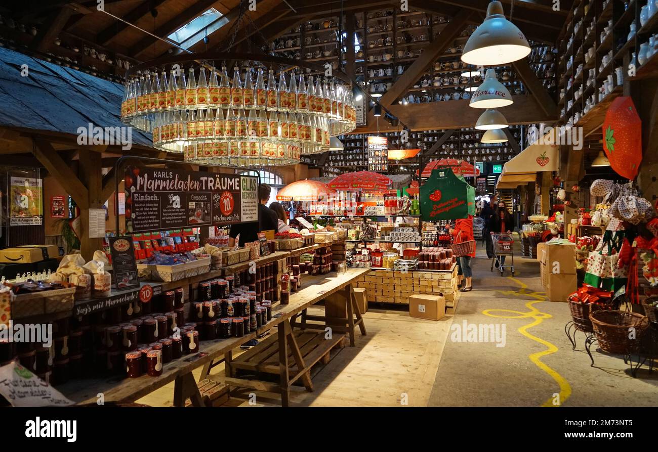 The small shops and people inside Karls Erlebnis-Dorf - Warnsdorf in ...