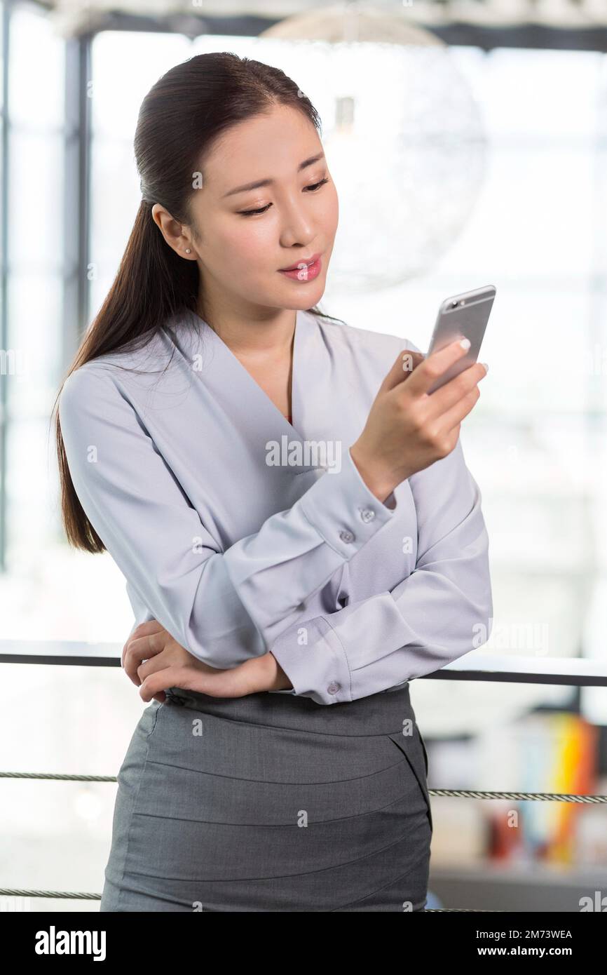 Business people make a phone call Stock Photo - Alamy