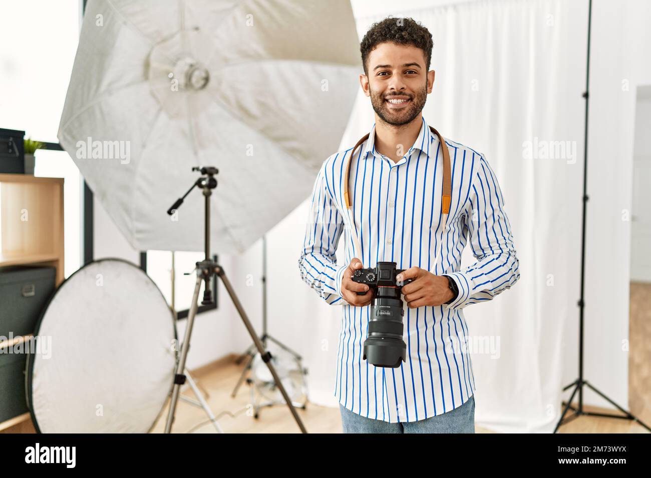 Reflex reflector hi-res stock photography and images - Alamy