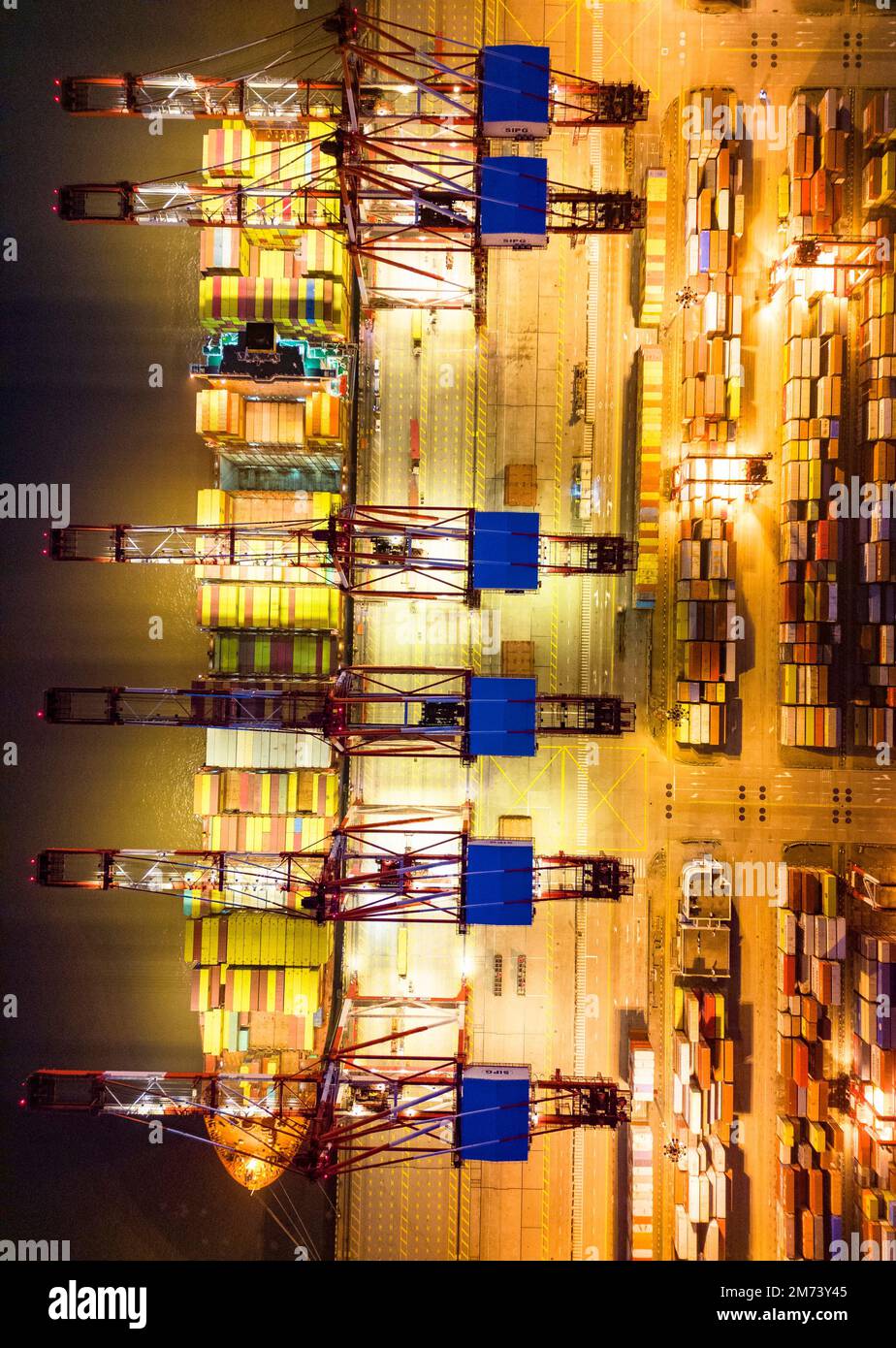 SHANGHAI, CHINA - JANUARY 7, 2023 - Aerial photo taken on Jan. 7, 2023 ...