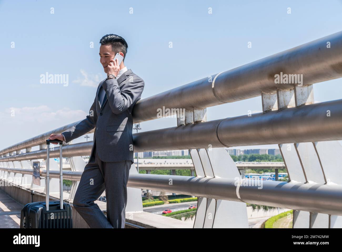 Business people in the airport Stock Photo - Alamy