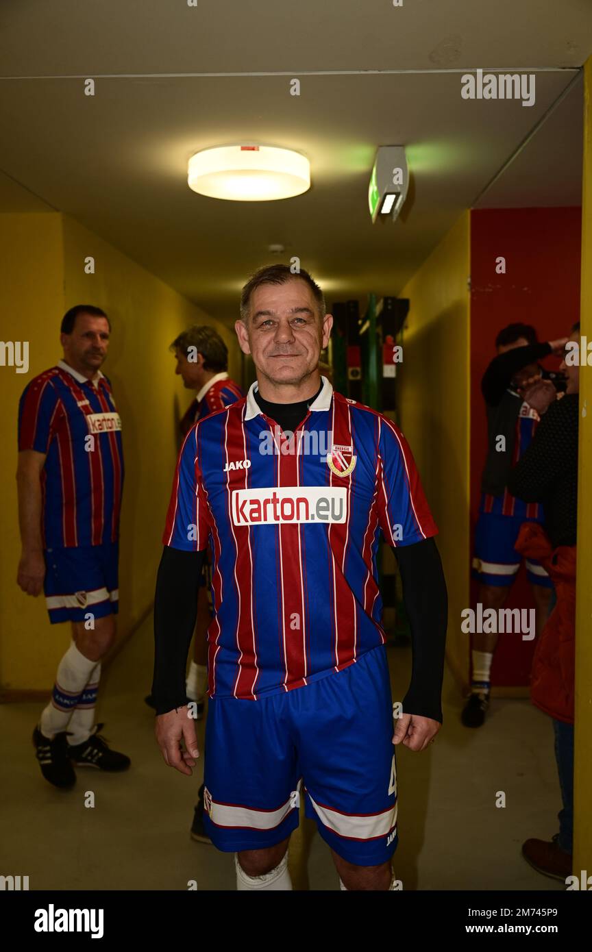 Andrzej Kobylanski beim 8.Bretter-Knaller Turnier der ...