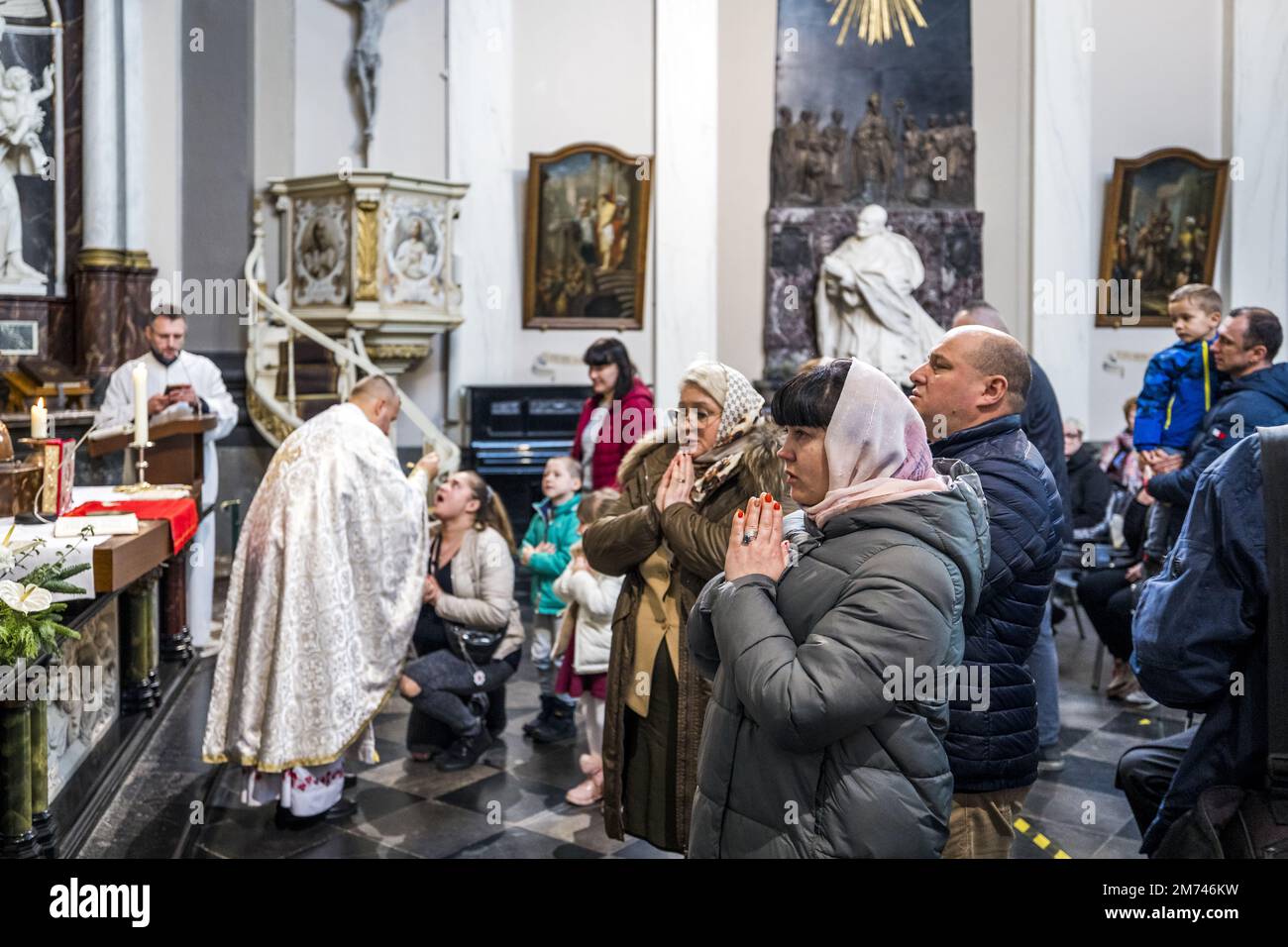 WITTEM - Ukrainian refugees during a Christmas celebration in Klooster ...