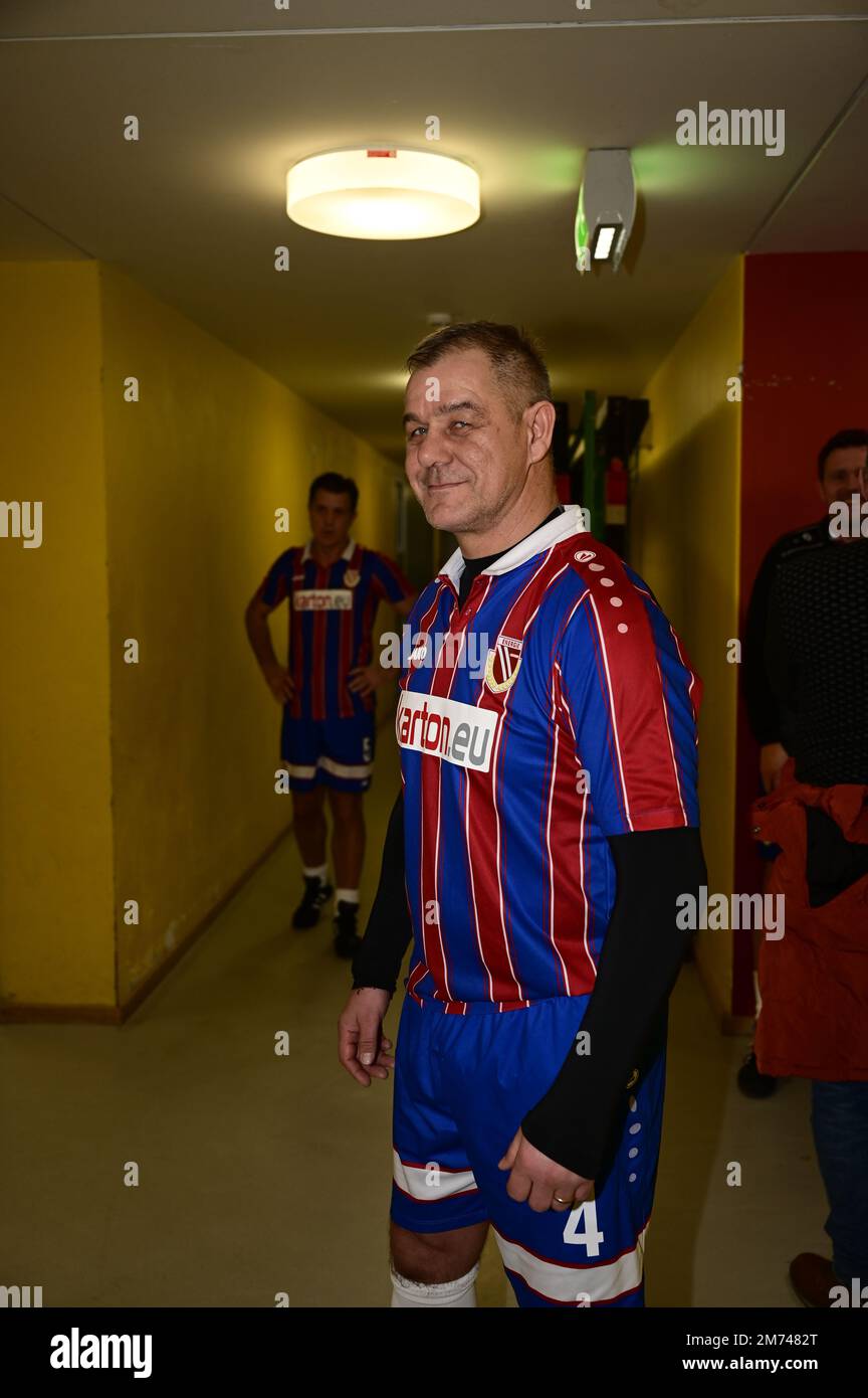 Andrzej kobylanski beim 8 bretter knaller turnier der ...