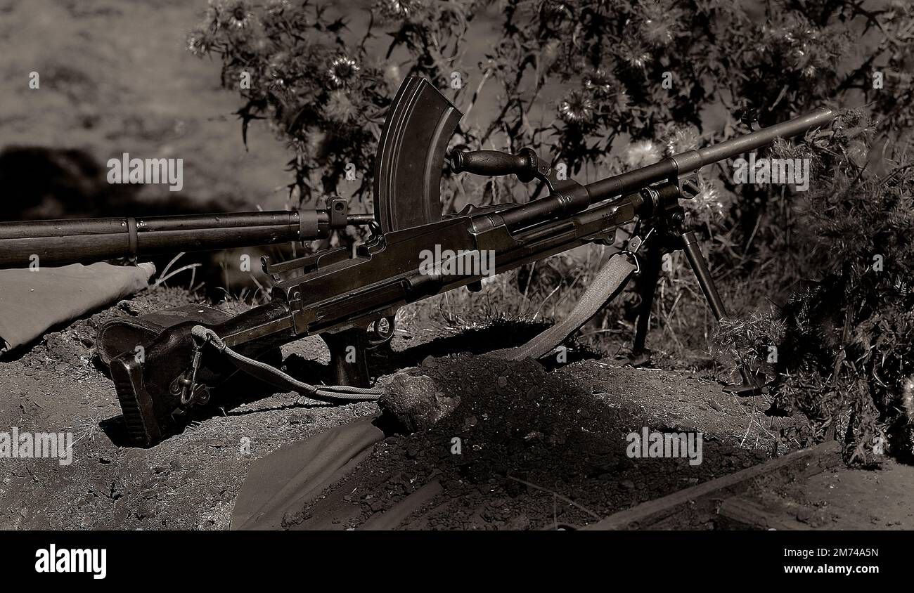 British BREN light squad machine gun. second world war Stock Photo - Alamy