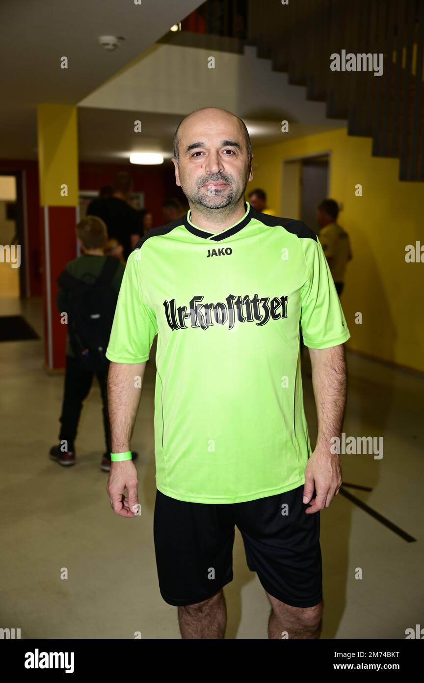 Khvicha Shubitidze beim 8.Bretter-Knaller Turnier der ...