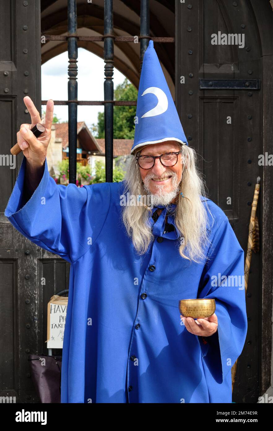 Merlin the wizard hi-res stock photography and images - Alamy