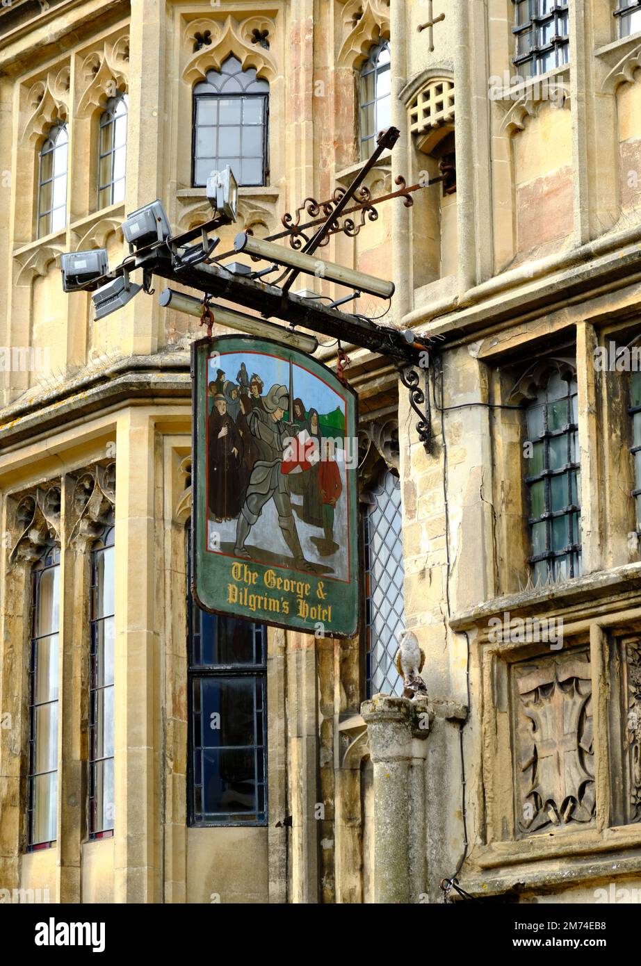 George Hotel and Pilgrims Inn Stock Photo - Alamy
