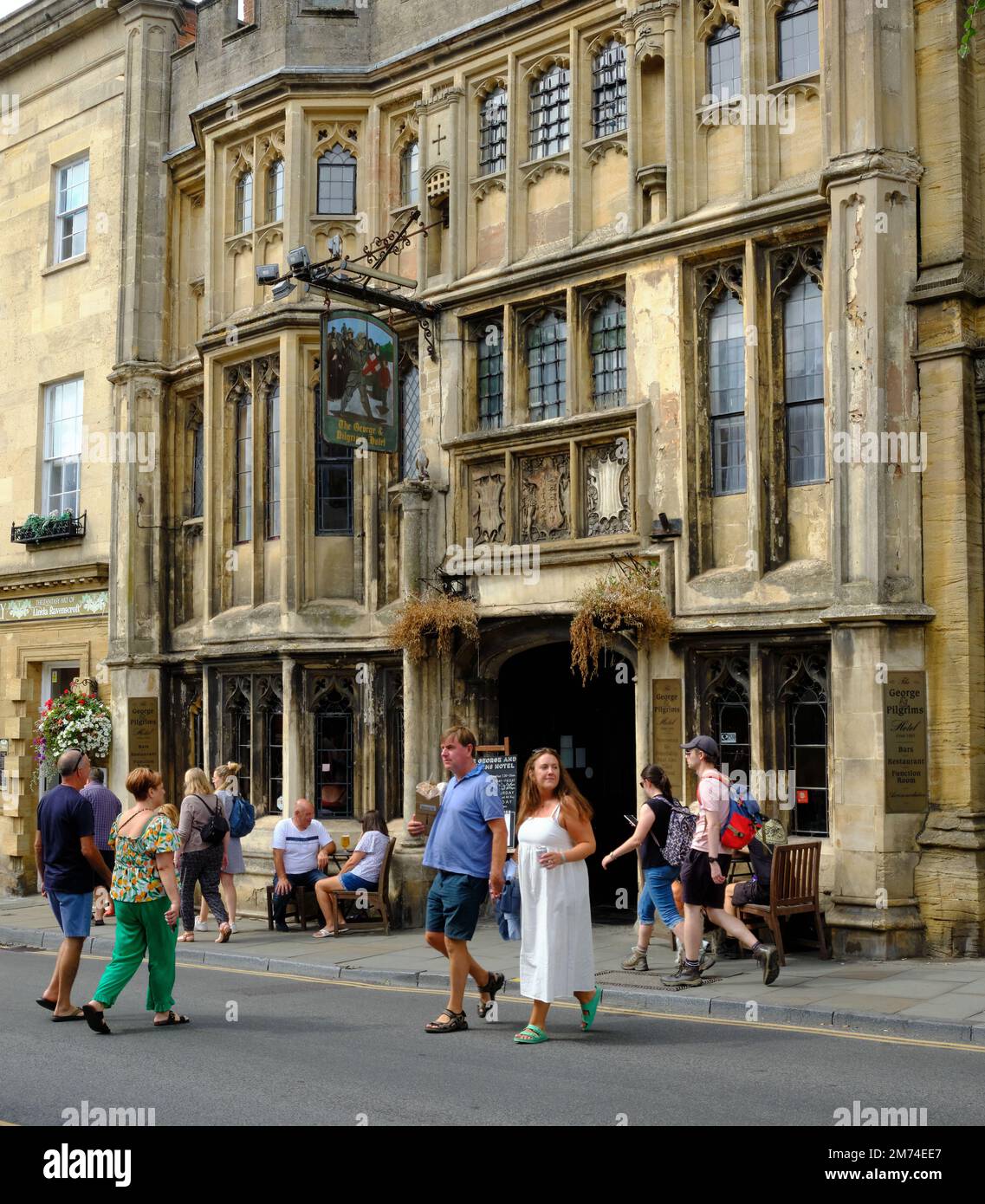 George Hotel and Pilgrims Inn Stock Photo - Alamy