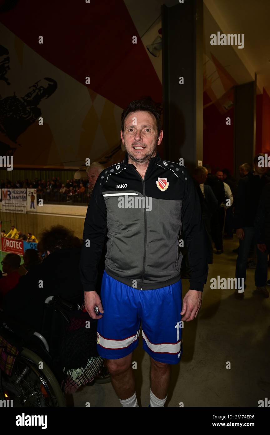 Mike Jesse beim 8.Bretter-Knaller Turnier der Traditionsmannschaften FC ...