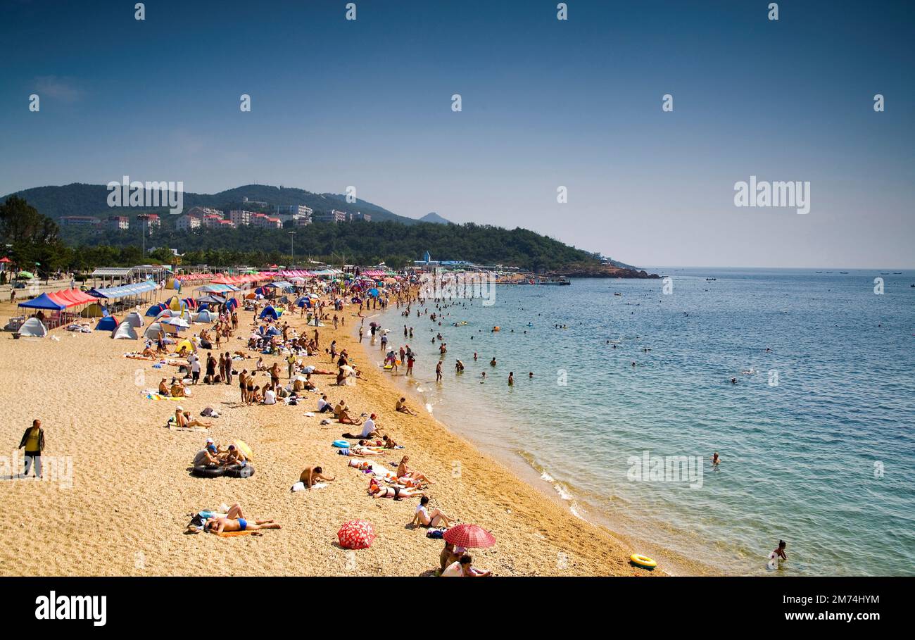 Dalian and beach hi-res stock photography and images - Alamy