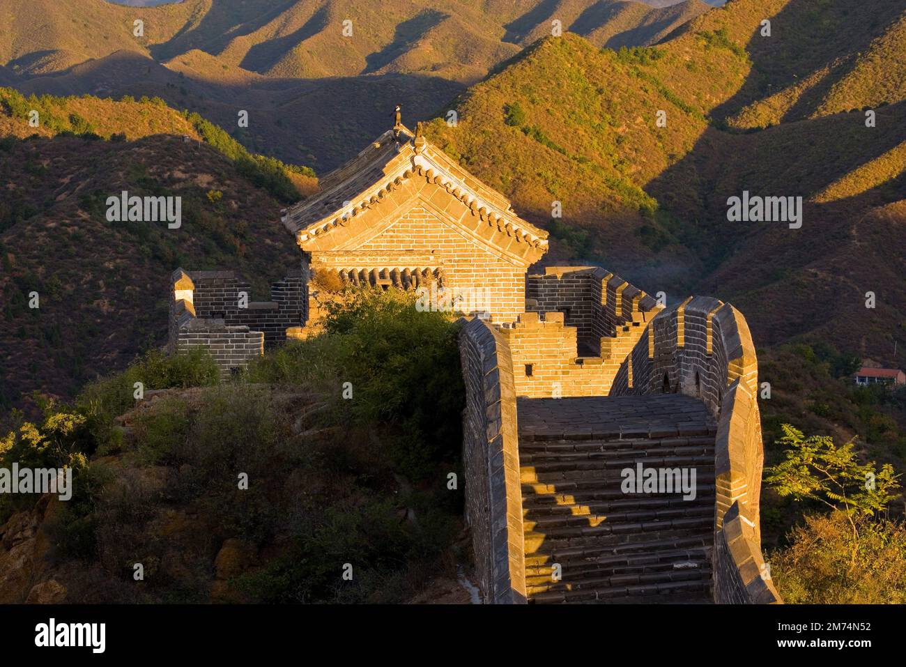 Great Wall of Jinshanling Stock Photo - Alamy