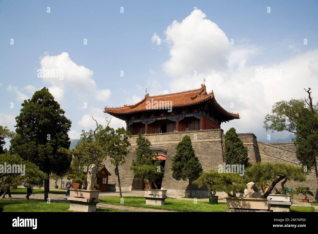 View of Dai Temple,Shandong Stock Photo - Alamy