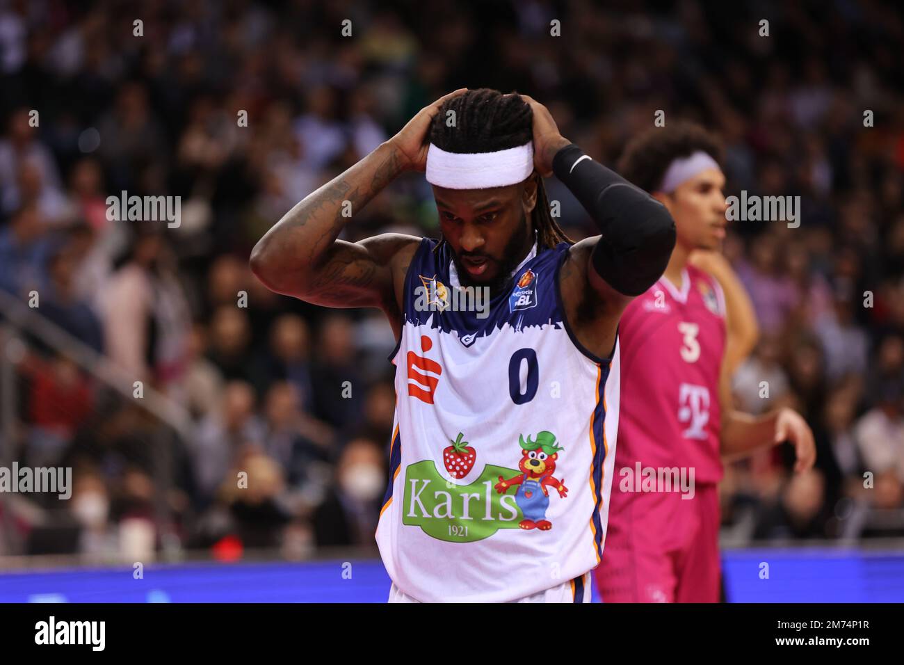 Jequan lewis hi-res stock photography and images - Alamy