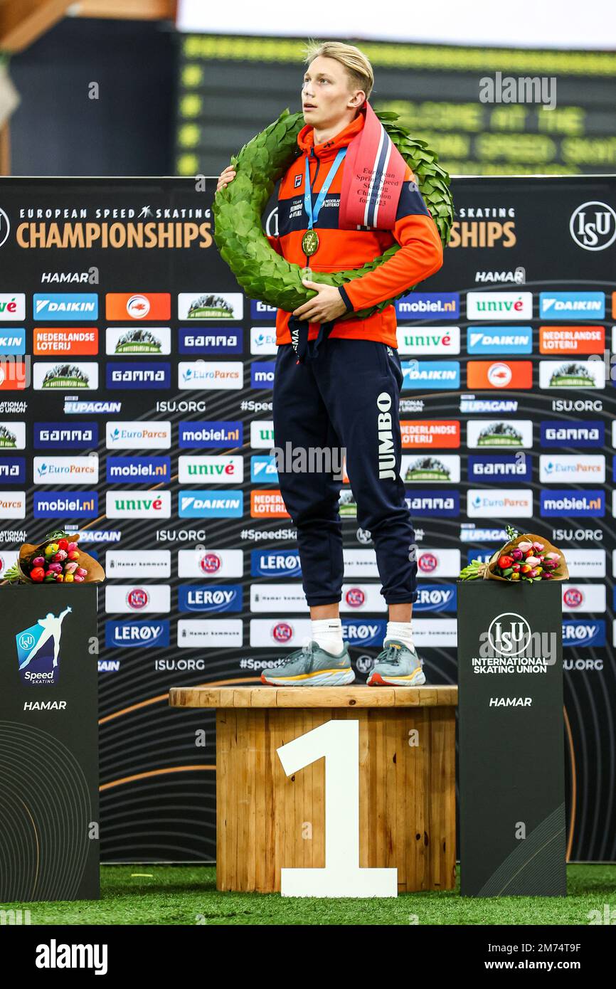 HAMAR - Merijn Scheperkamp (NED) at the award ceremony of the sprint ...