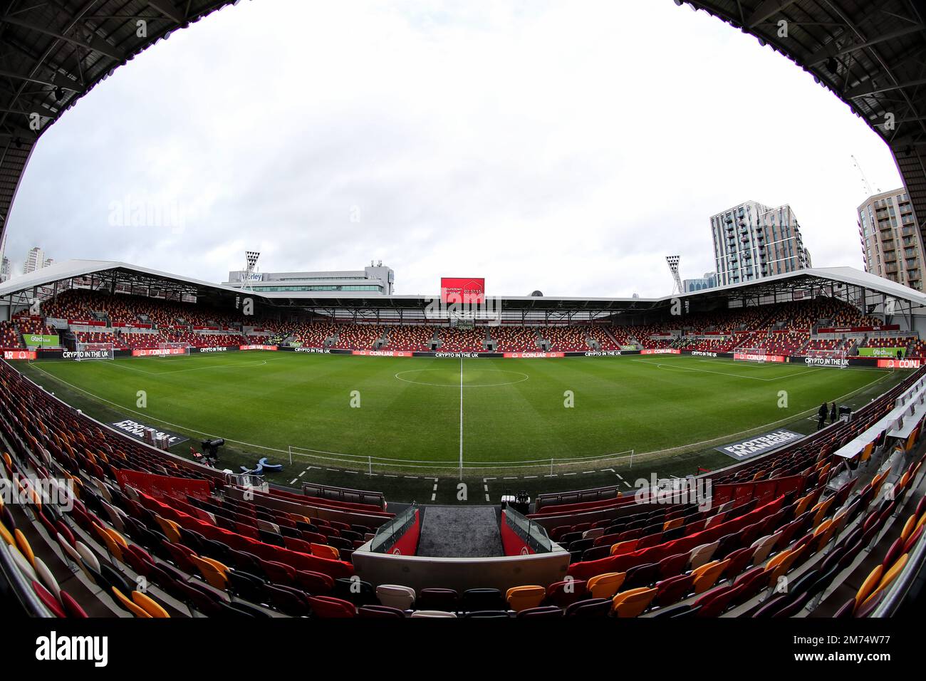 7th January 2023; Gtech Community Stadium, Brentford, London, England ...