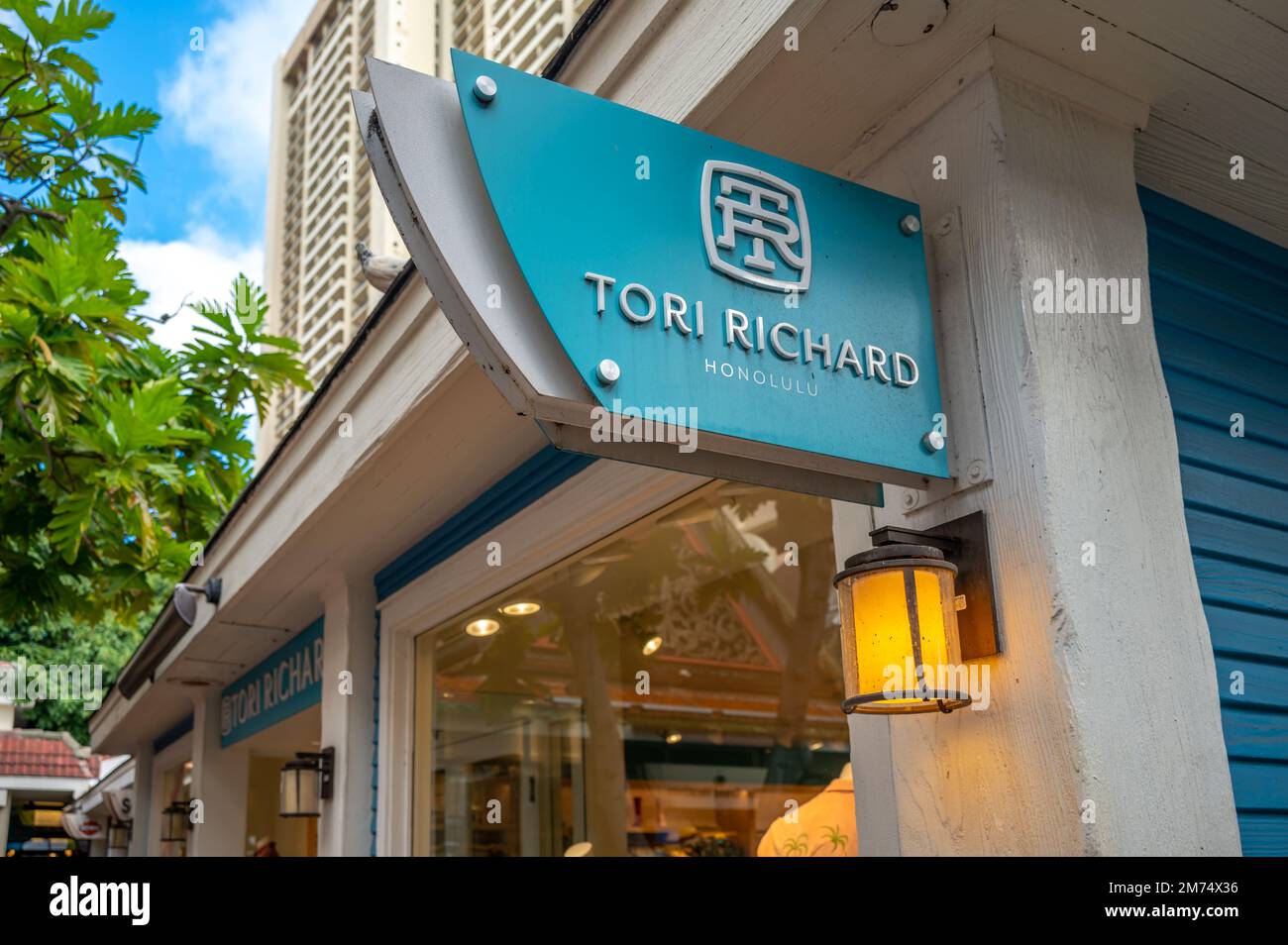 Honolulu, Hawaii - December 26, 2022: Tori Richard Hawaiian clothing ...