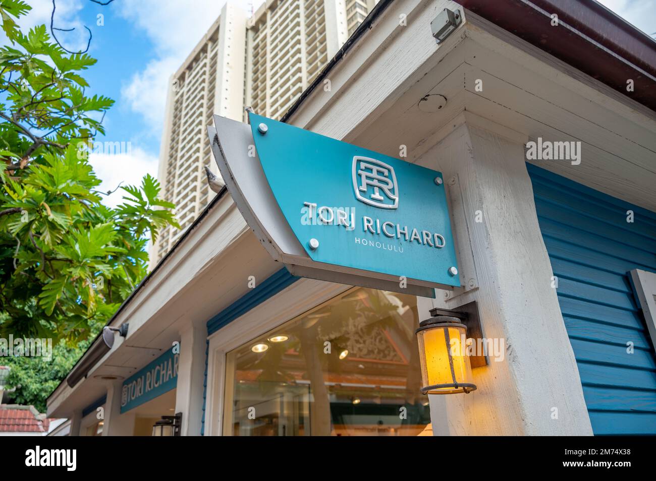 Honolulu, Hawaii - December 26, 2022: Tori Richard Hawaiian clothing ...