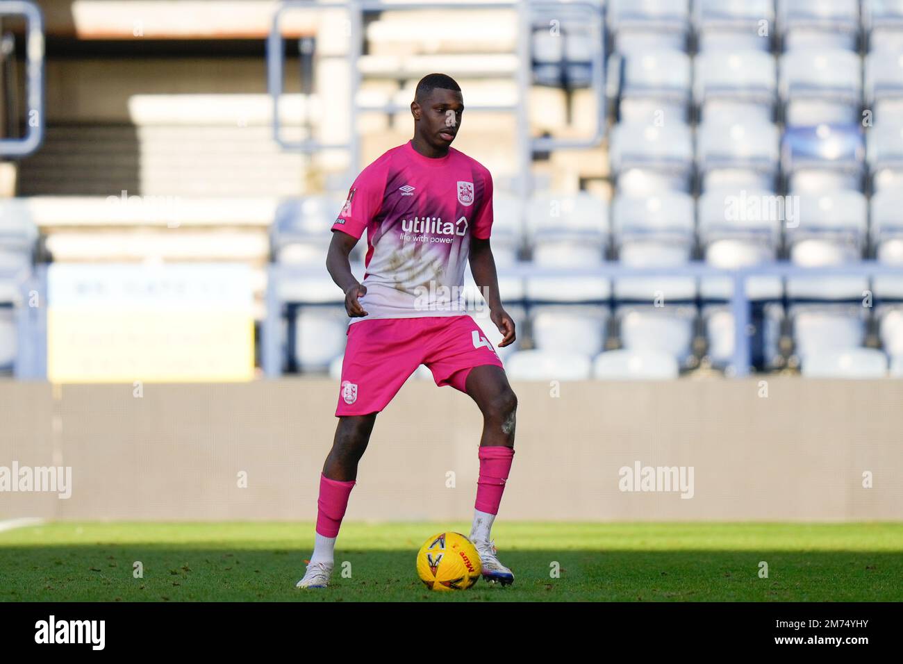 Loick ayina hi-res stock photography and images - Alamy