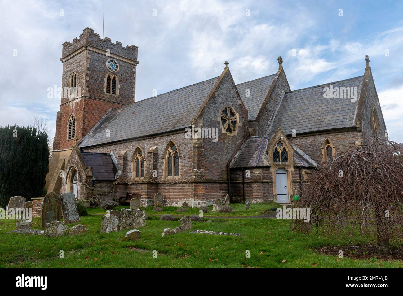 St Bartholomew's Church in Nettlebed, Oxfordshire, England, UK Stock ...