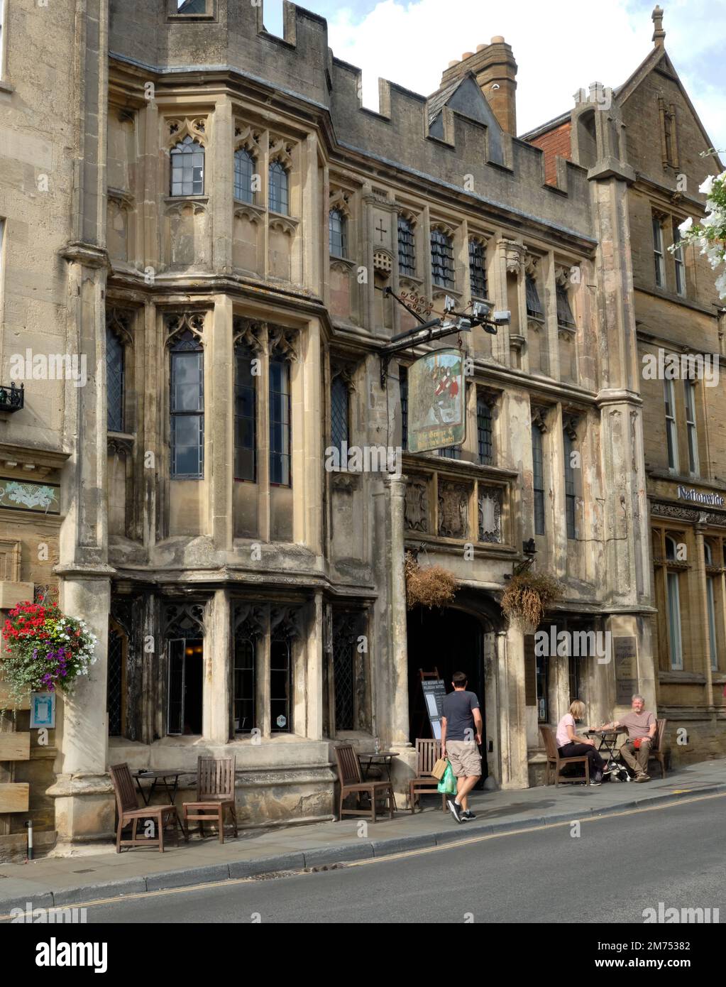 George Hotel and Pilgrims Inn Stock Photo - Alamy