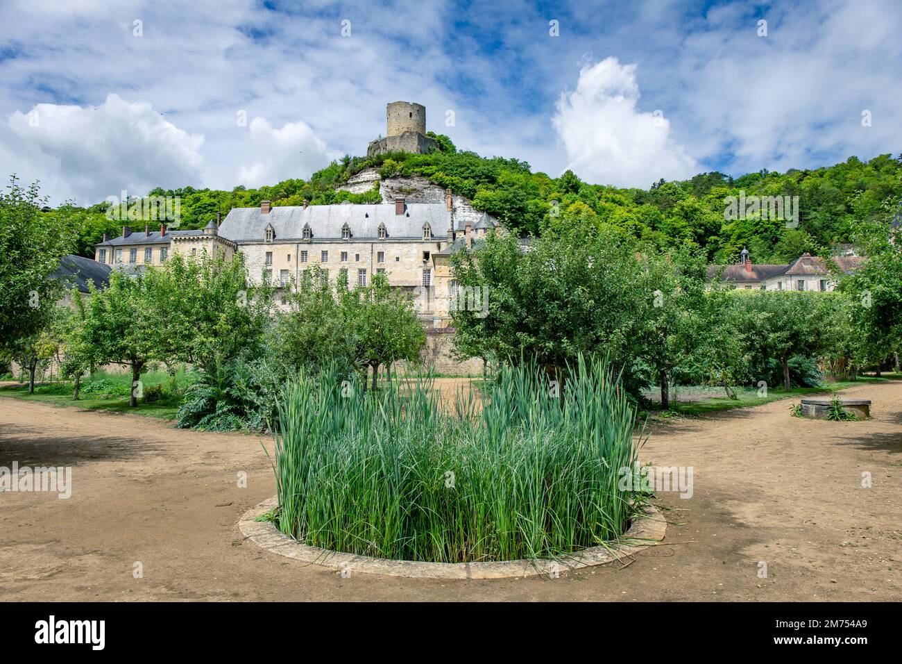 La roche guyon village hi-res stock photography and images - Alamy