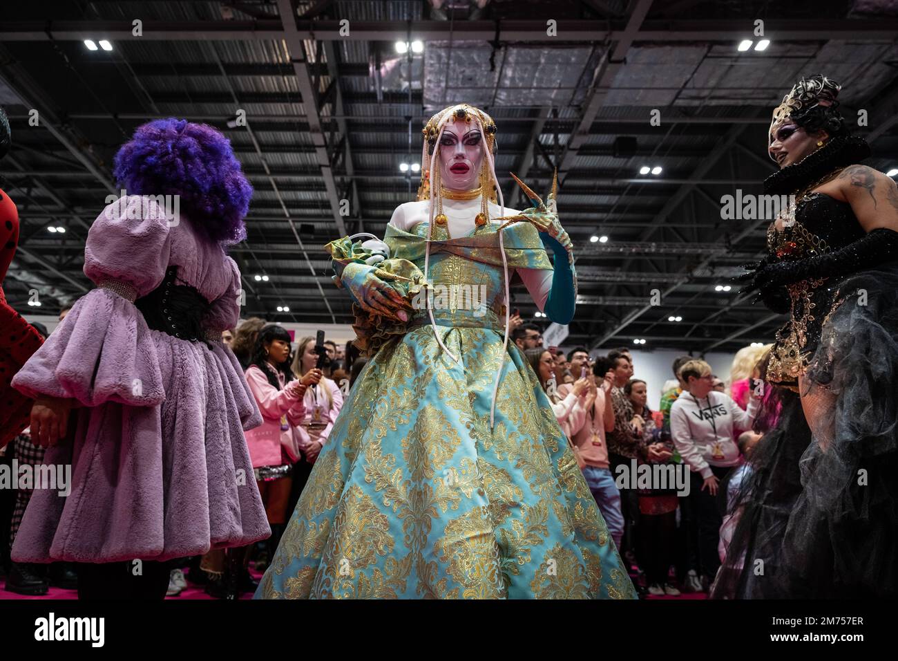 London, UK. 6th January 2023. Drag Queen personalities at DragCon UK ...