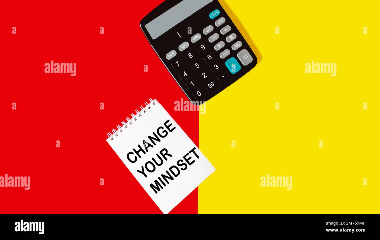 Change the symbol of your thinking. Concept words Change your mindset on wooden blocks ...