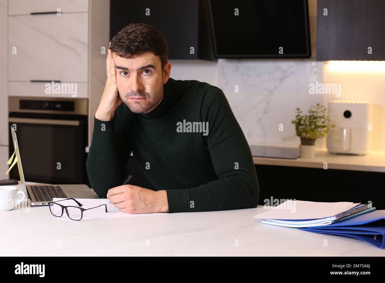 Worker making a mistake from home office Stock Photo - Alamy