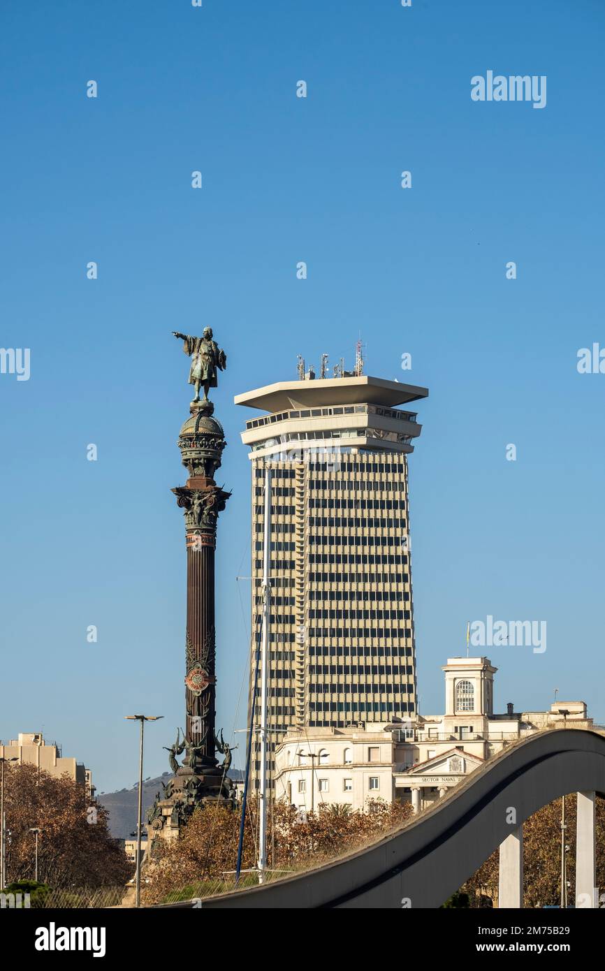 Monumento a Colón, Columbus Monument, Barcelona, Catalonia, Spain ...