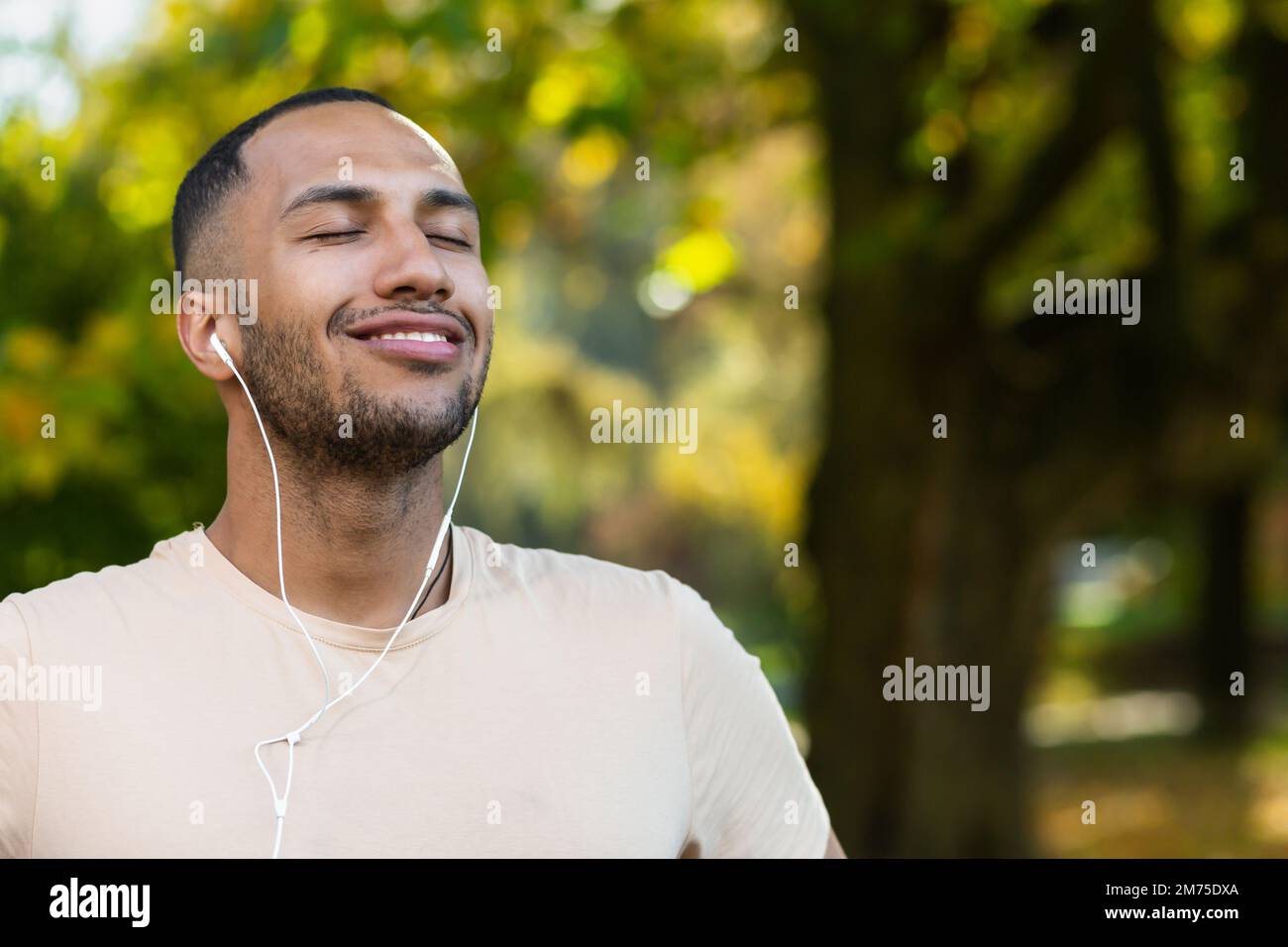 Close up latino boy smile hi-res stock photography and images - Alamy