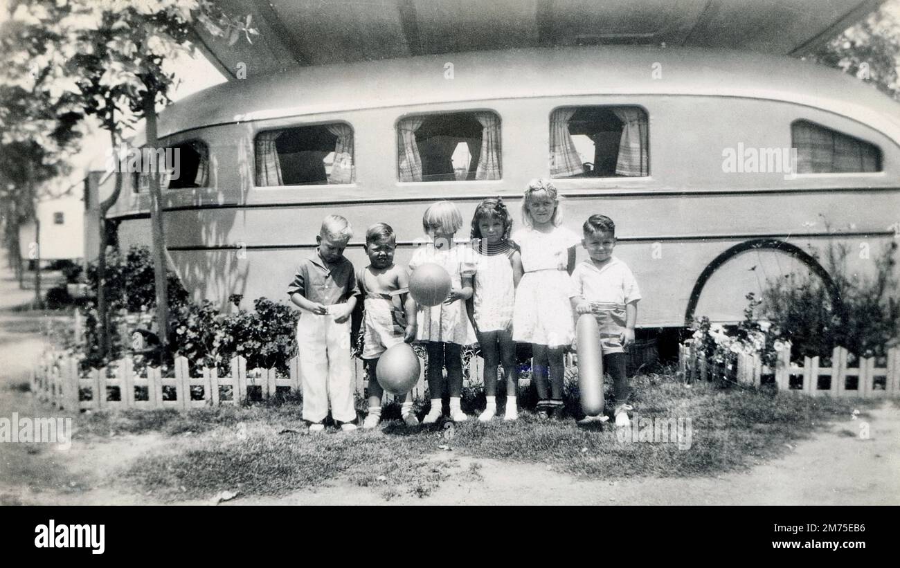 1940s vintage travel trailer hi-res stock photography and images - Alamy