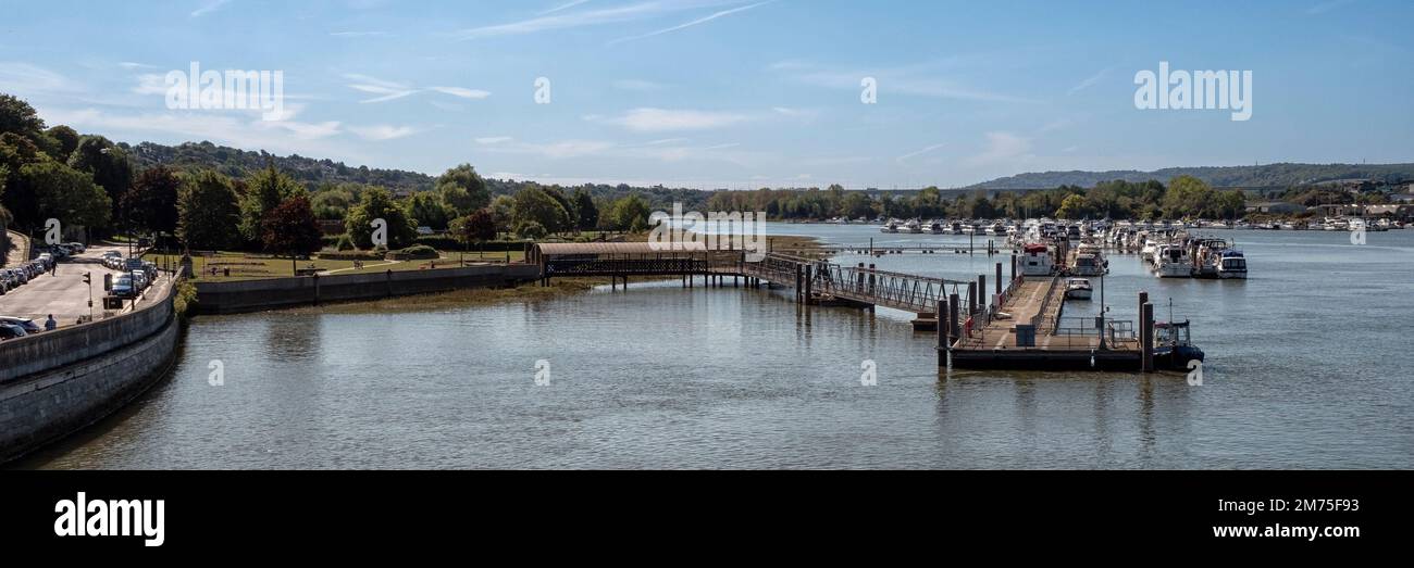 ROCHESTER, KENT, UK - SEPTEMBER 13, 2019: Panorama view long the River ...