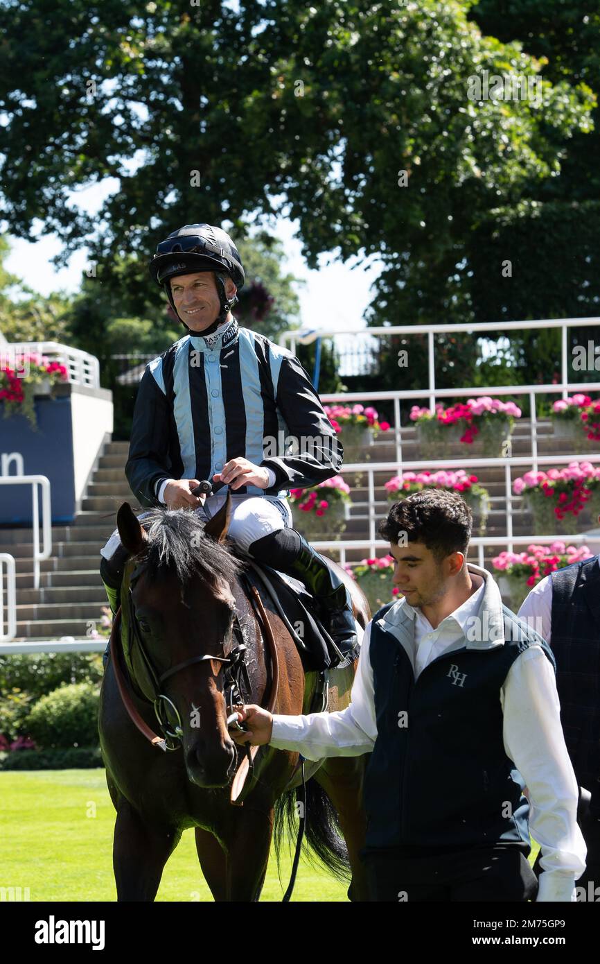 Michael pescod hi-res stock photography and images - Alamy