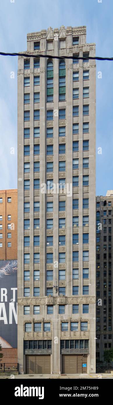 Historic cleveland terminal tower hi-res stock photography and images ...